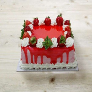 Buy Square Cakes | Online Cake Shop | Cakes & Bakes