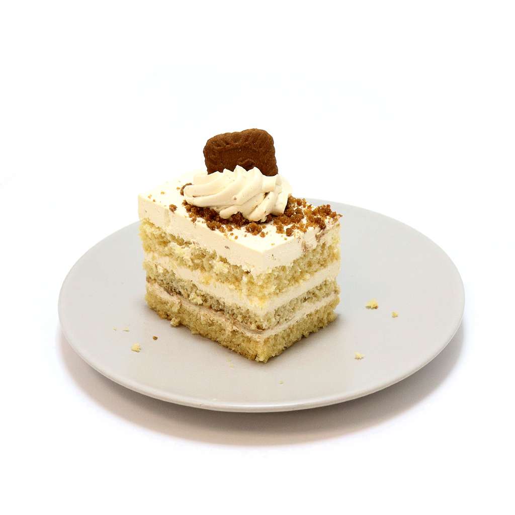 Lotus Biscoff Cake Slices | Cakes & Bakes